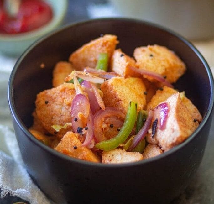 Masala Idly - Spicy Tossed Idlies with South Indian Flavors